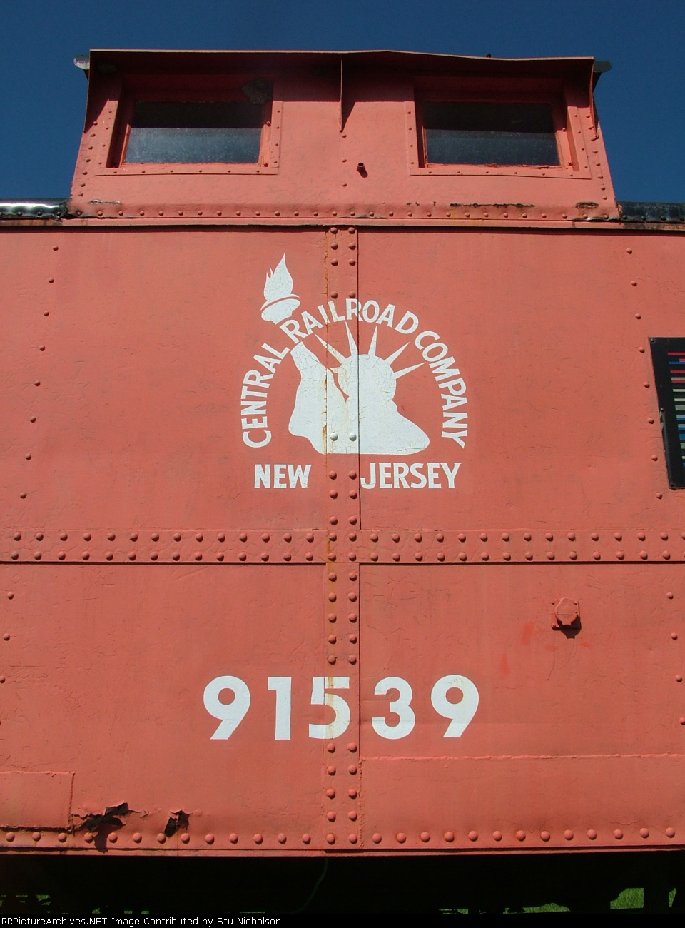 CNJ Caboose #91539 at new London OH